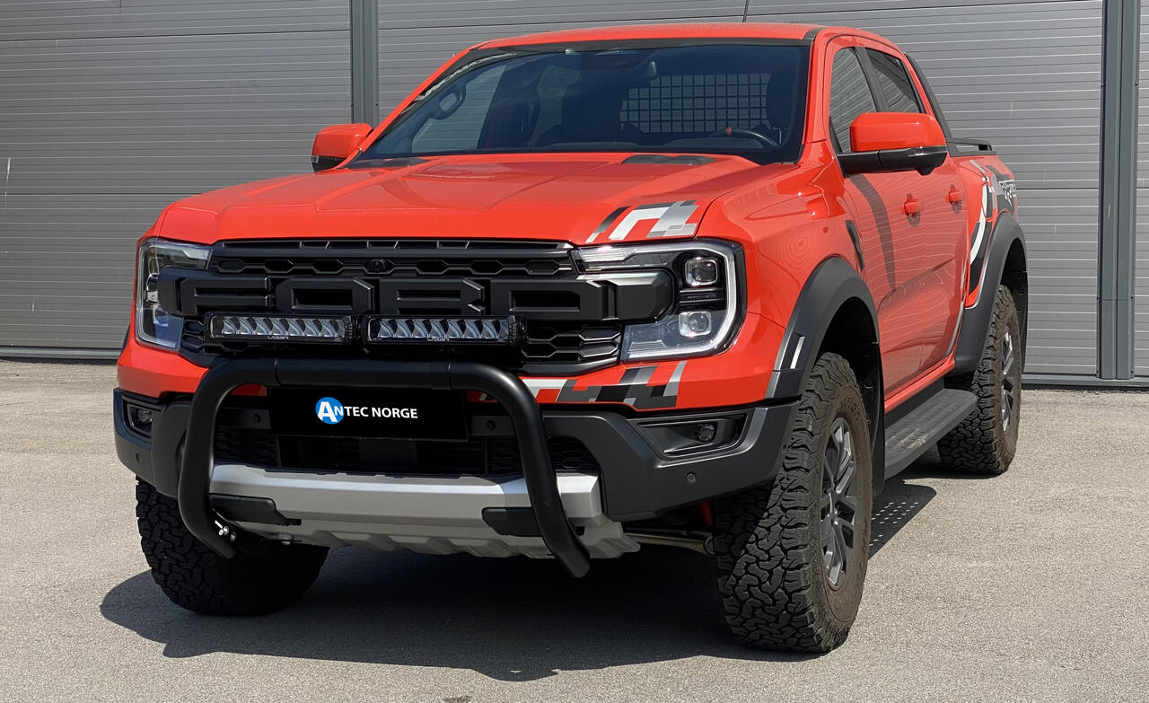 Frontbøyle med to Lazer Triple-R 1000 EL Ford Ranger Raptor 2023 ...